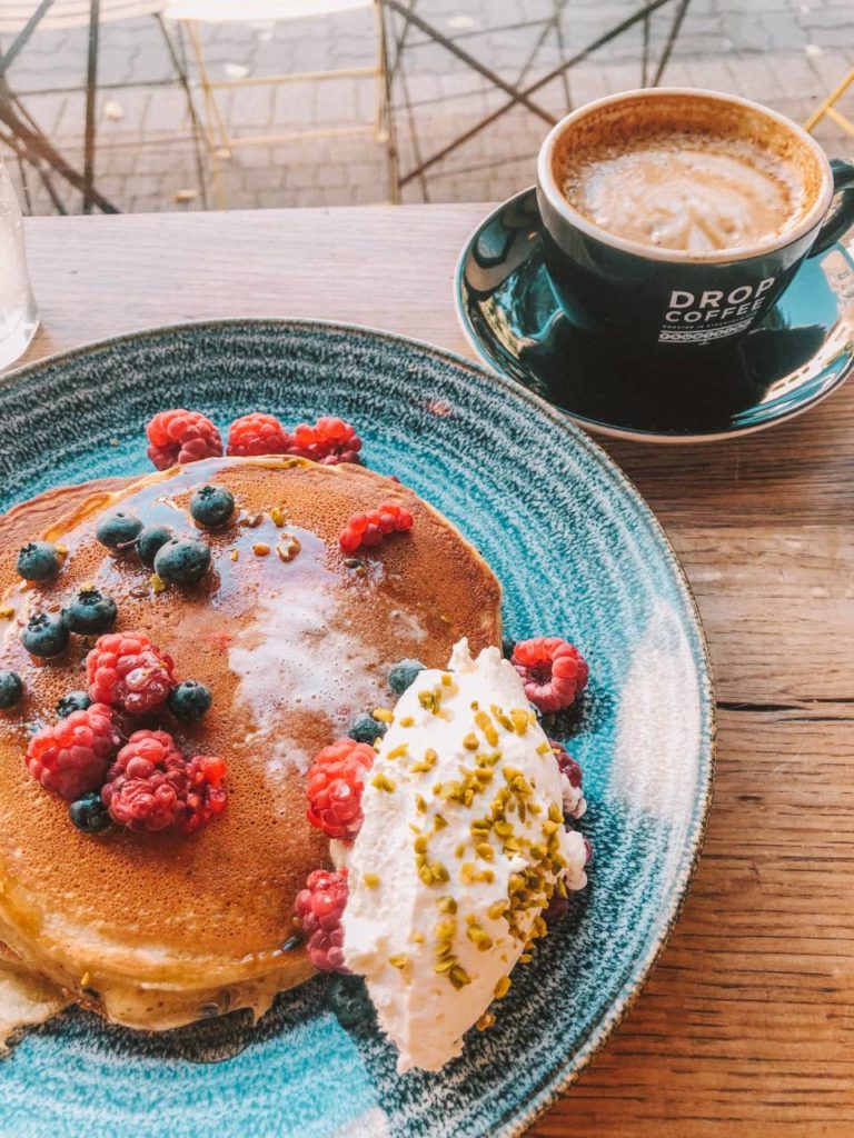 Bucharest food - what to try and where to eat - IngridZenMoments